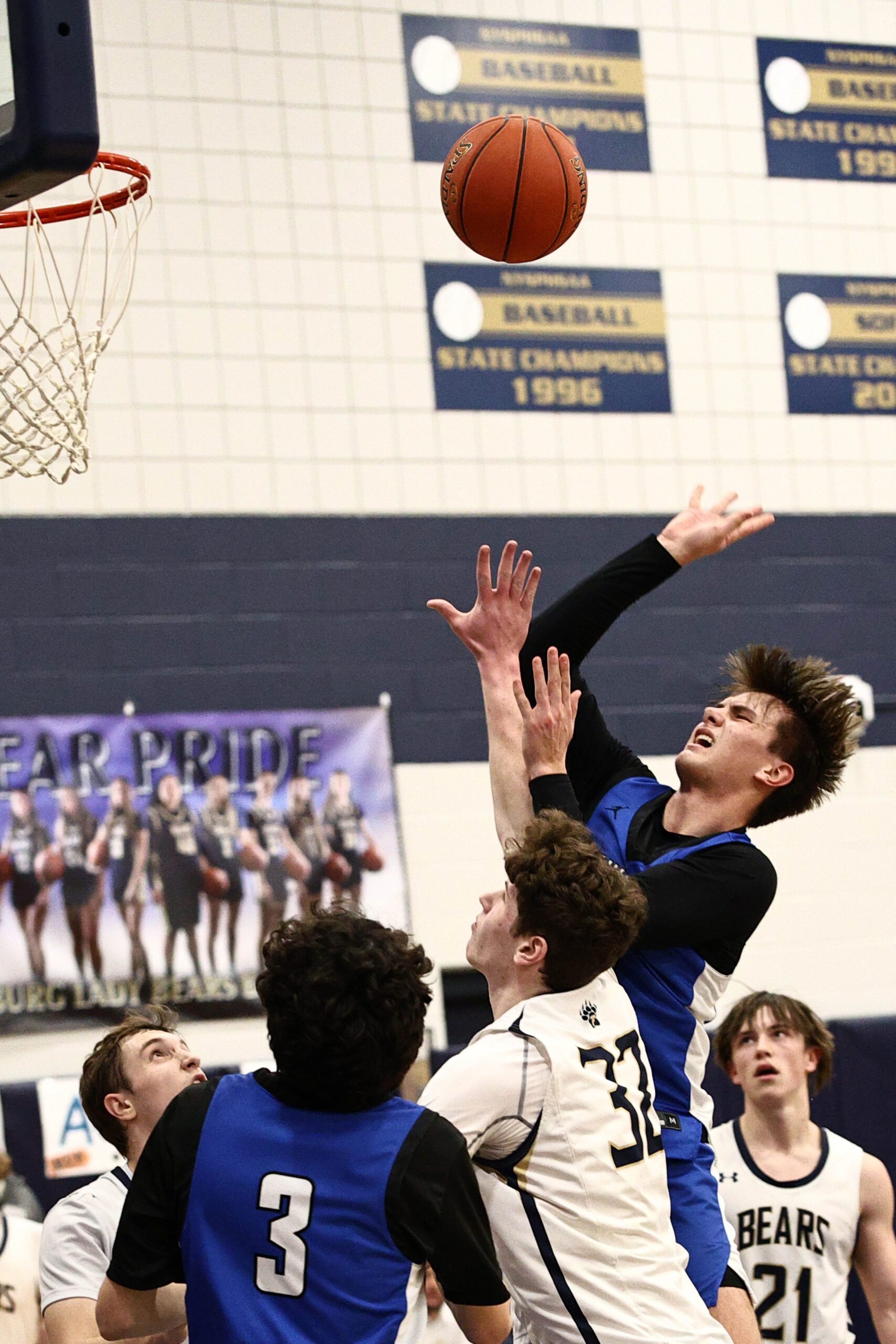 Bears rally past Gowanda | News, Sports, Jobs - Observer Today